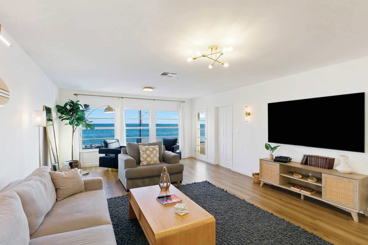 Casa Valentina By Oraklus - Malibu, CA
