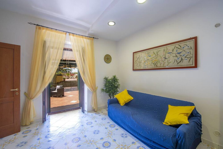 Casa Di Trilly - With Hot Tub & Lemon Garden - Maiori