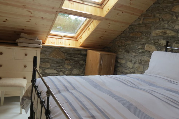 Tullig Rock Country Cottage - Ireland