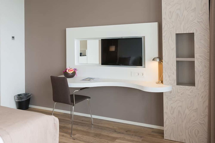 Tranquil Oasis Near Arboretum Belmonte, De Hoge Veluwe | Onsite Dining & Spa - Veenendaal