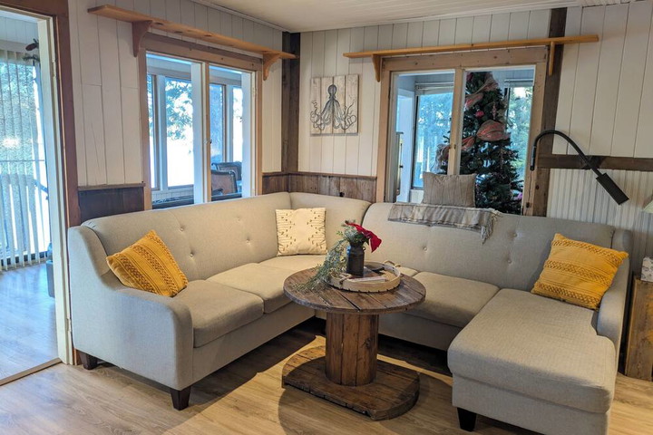 Muskoka Private & Peaceful Waterfront Cottage. Lake-view Panoramic Sauna - Bracebridge