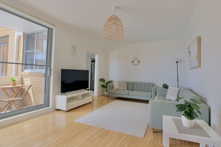 Cozy Poolside Coogee Beach Sanctuary - Randwick