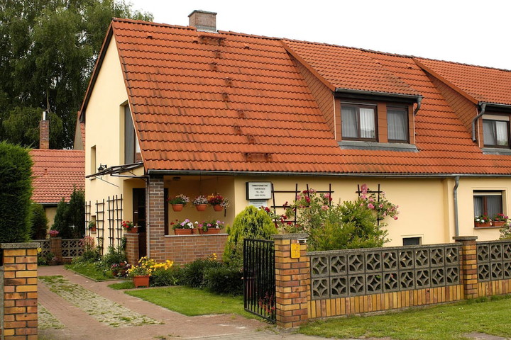 Double Room 2 - Handschack Room Rental - Chociebuż