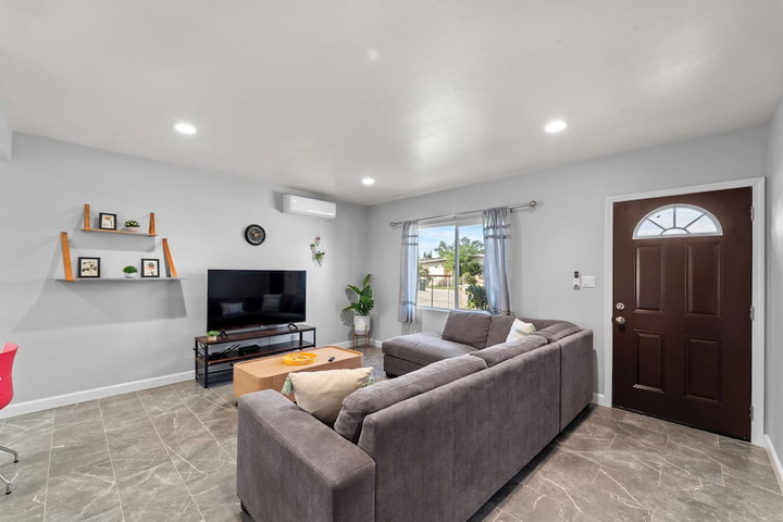 Tranquil 2-bedroom House With Ac In Pleasant Rosemead - Pasadena, CA