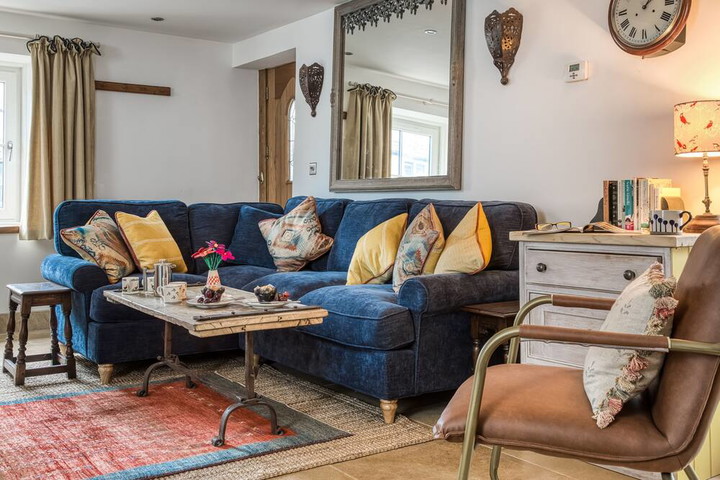 The Reading Room - Atworth, Wiltshire - Chippenham