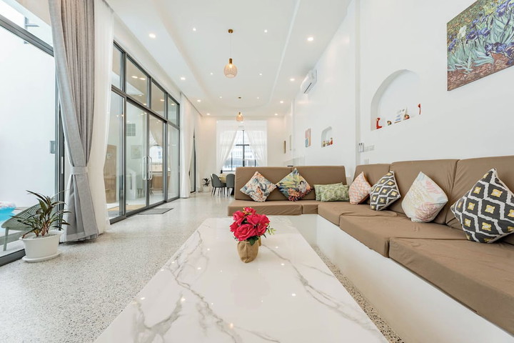 Villa C | 6br Private Pool | Central Pattaya - Jomtien