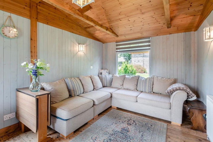 2 Bed In Keddington (Oc-t32411) - Louth