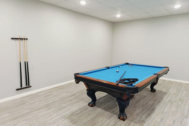 2 Queen Beds Non-smoking - Cleveland, TX