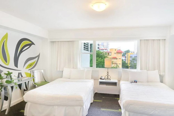 San Juan Retreat | 1 Unit | Near Ponce De Leon Ave - Puerto Rico