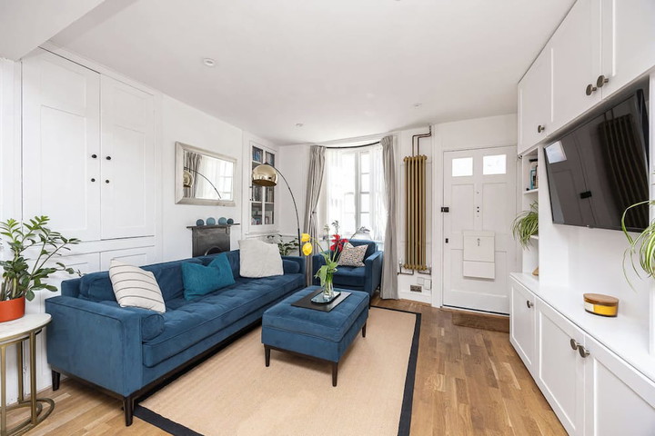 Beach-adjacent Georgian Cottage W/private Patio - Brighton