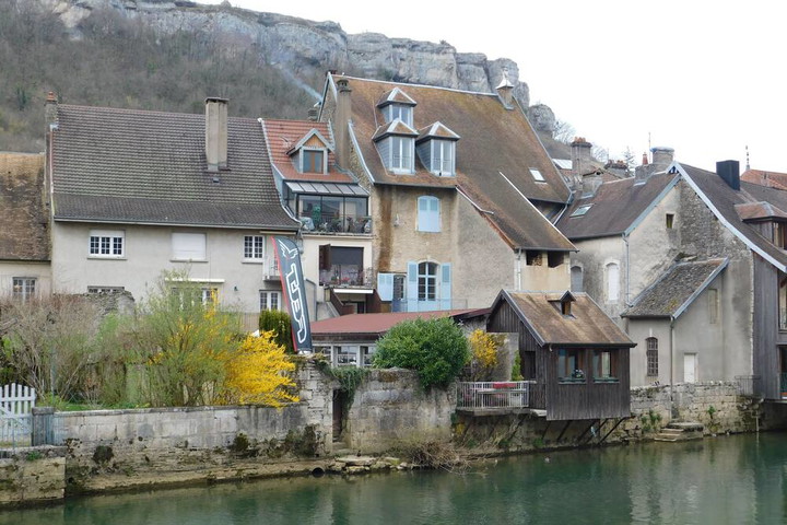 Charmant Gîte Classé 3 éToiles, En Pleine Nature,  Wifi Gratuit - La Chaux-de-Fonds