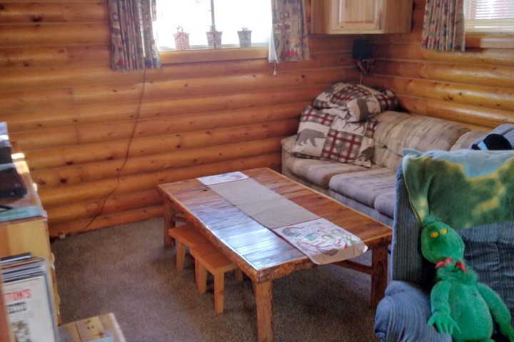 Mountain Top Cabin Refuge - Wyoming