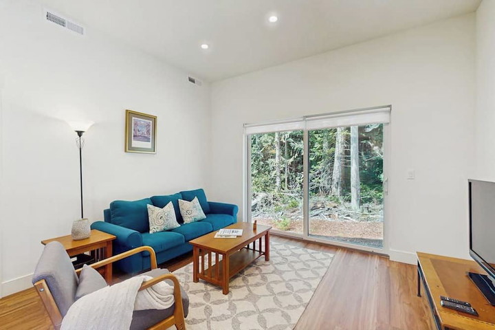 Charming 1br Retreat - Patio - Golf Nearby - Wifi - Silverdale