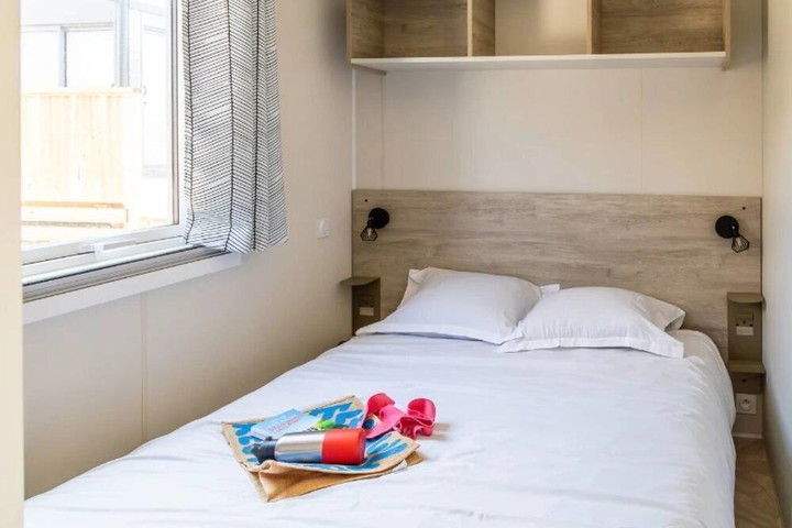 Zecamping 3 éToiles Pataugeoire Piscine Locatif Tv Lv Clim 33m2 6 Pers - Saint-Rémy-de-Provence