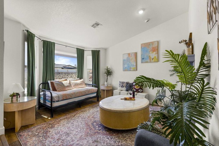 Freshwater Fun: Game Room  Family & Pet Friendly - Laughlin, NV