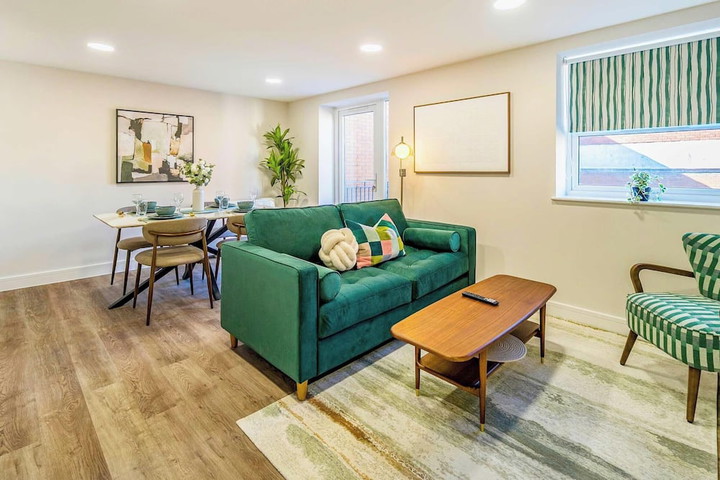 Town Center| Contractors/families | Wifi | Balcony - Farnham