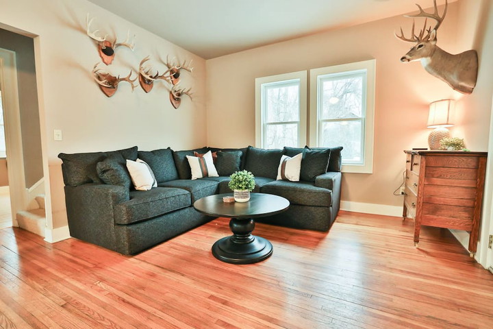 Farm House Retreat - North Star, MN