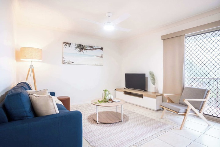 Saltair Kings Beach Apartment - Walk To Beach - Golden Beach