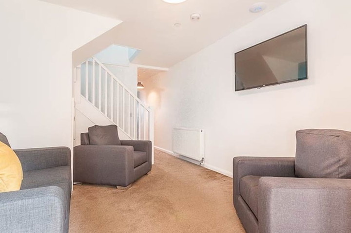 Private Beach-front Apartment On The English Riviera With Outdoor Courtyard - Paignton
