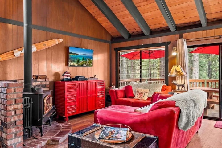 New Listing - Delightful Stay At 1st Cabin With Wood Stove. Sleeps 10! - Tahoe City, CA