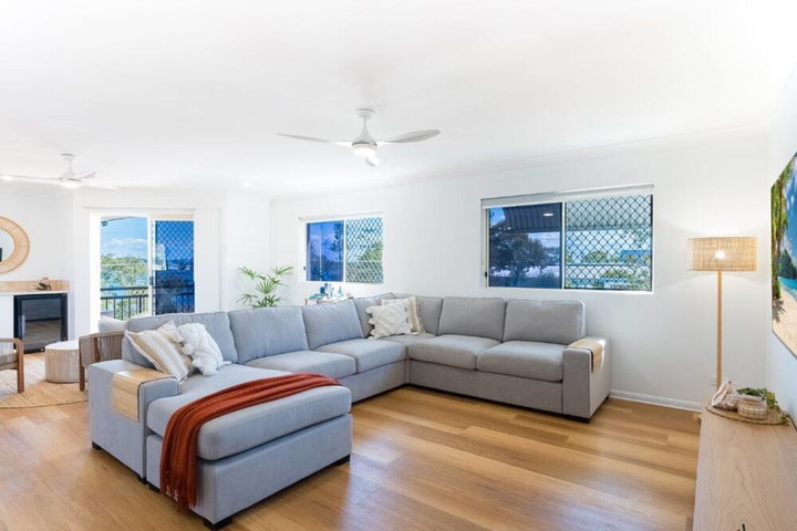 Dolphin View In Bongaree - Brisbane