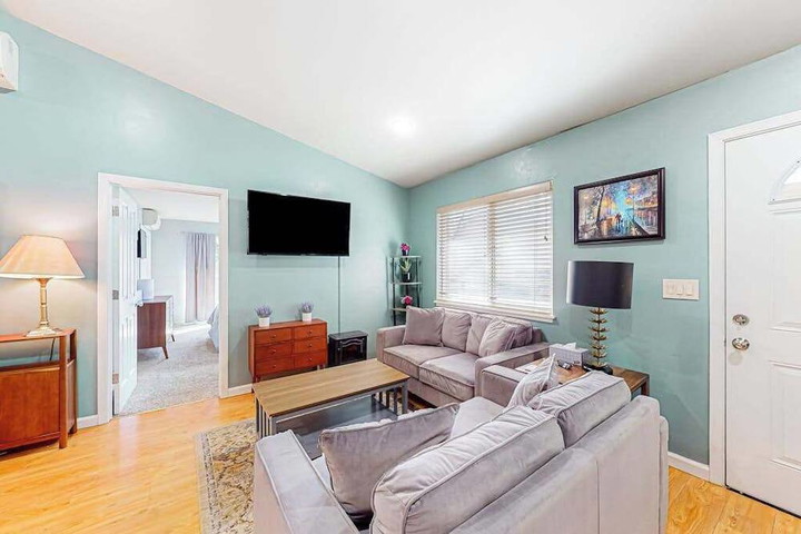 Guerneville 2br Forest Home With Ac Walk To Downtown & The River - Guerneville, CA