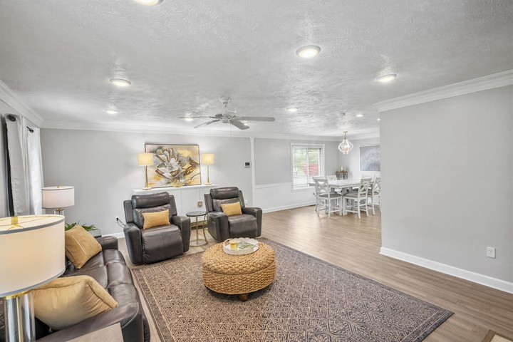 Stylish Home With Infrared Sauna, 1 M From I-40, Near Rockabilly Ball Stadium - Jackson, TN