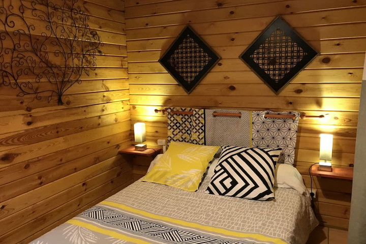 Charming Chalet On A Wooded Estate - Dordogne