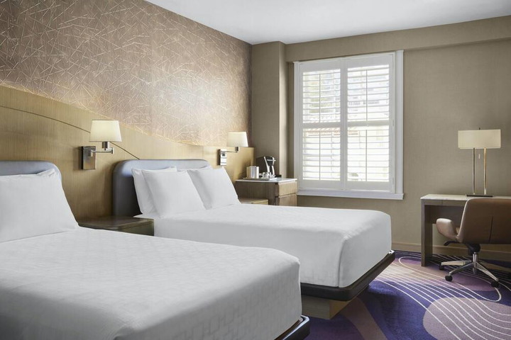 2 Classic Accommodations At The Pasadena Hotel & Pool! Pet-friendly, Pool! - San Marino, CA