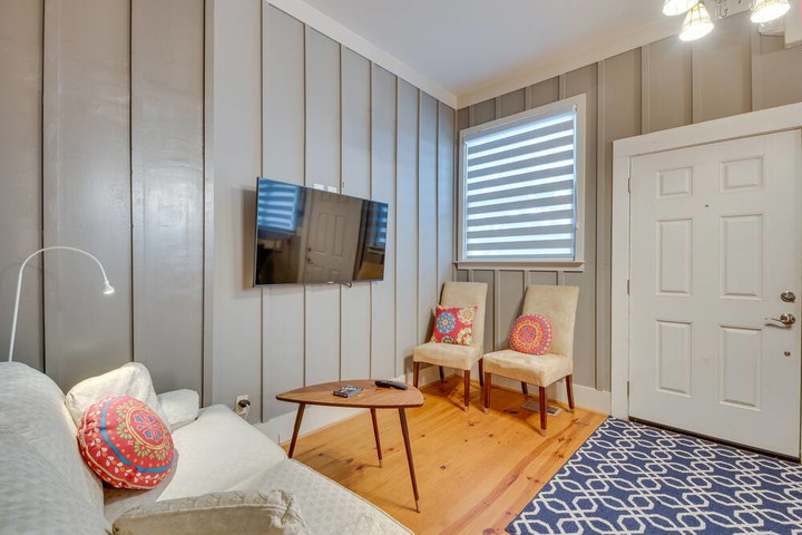 Welcoming Norcross Cottage W/ Deck + Shared Grill! - Duluth, GA