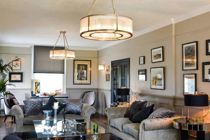 5 Bed In Hurst Green (Oc-46916) - Kent