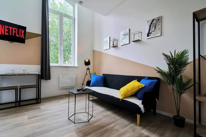 En Déplacement 8, Wifi Gratuit - Mouscron