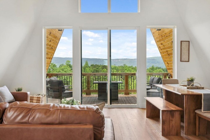 Nordic Nest | Hot Tub  Lookout Mtn  Sleeps 10! - Lookout Mountain, GA