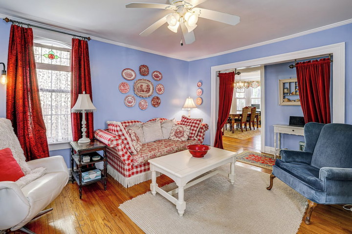 Walkable Victorian Cottage In Historic Ocean Grove - Deal, NJ
