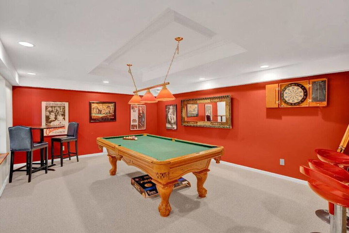 Sleeps 12 | Sauna+bar+basement Game Room+fire Pit - Delaware Water Gap, PA