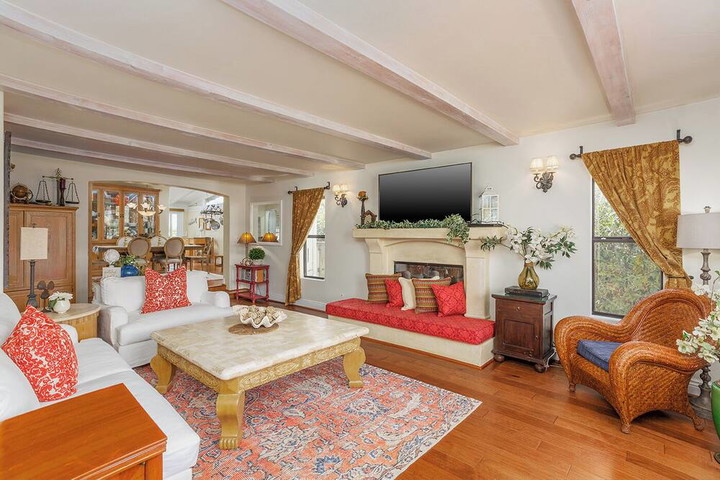 Grand Mediterranean With Ocean And Mountain Views, Hot Tub - Santa Barbara, CA