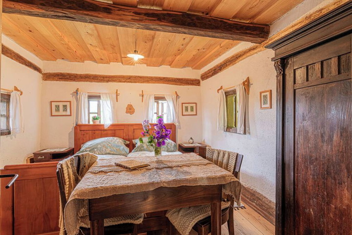 Tiny House Bibi /W Private Garden, Dragatuš, Slovenia - Slovenia