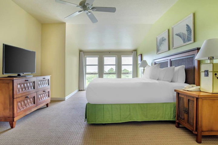 Pristine 2br Suite W/ Kitchen: Enjoy Access To Private Beach, Golf & Tennis - Miramar Beach, FL