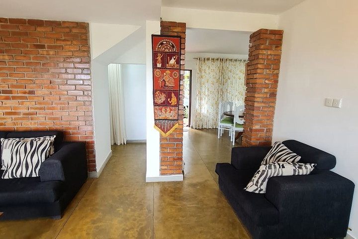 20 Min Walk To Kandy City From This Breezy, Quite Property With A Parking. - Kandy