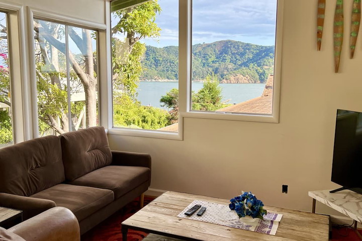 Stay Near San Francisco Bay, Enjoy Our 2+bedroom Tiburon Retreat - Sausalito, CA