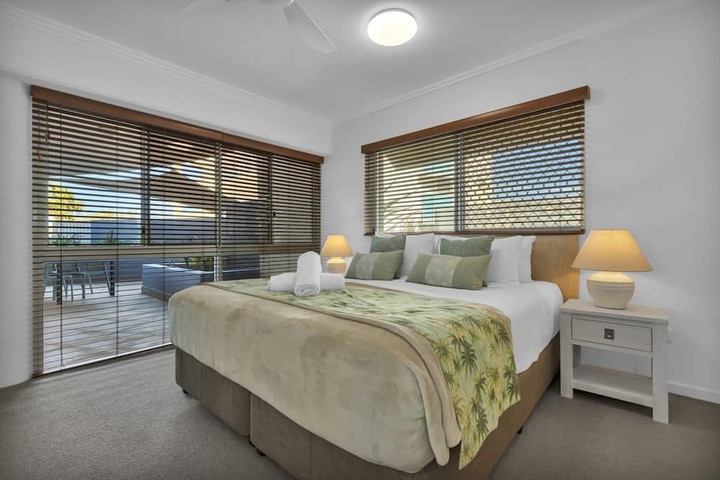 3 Bedroom Ocean Tower Courtyard - Sunshine Coast Queensland, Australia