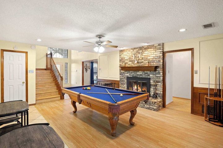 Best Of Desoto | 5br/3ba W Pool, Patio, Bbq, Games - DeSoto, TX
