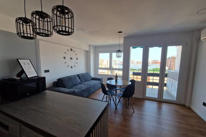 Renovated 3 Bedroom Apartment With Lift And Ac - Castellón de la Plana