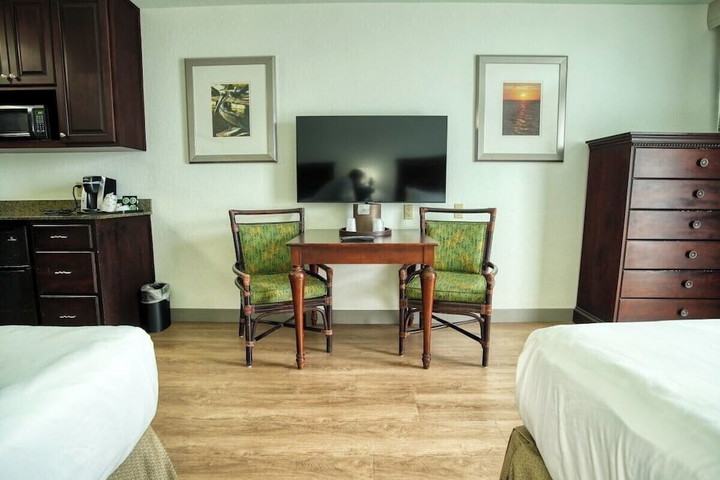King Room Marina View - St. Pete Beach, FL