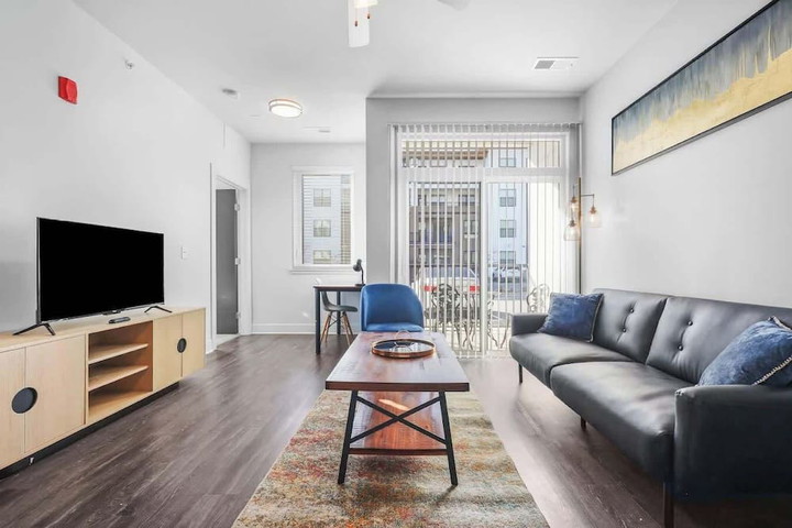 Cozysuites Modern 1br, Nora Indianapolis #8 - Zionsville, IN