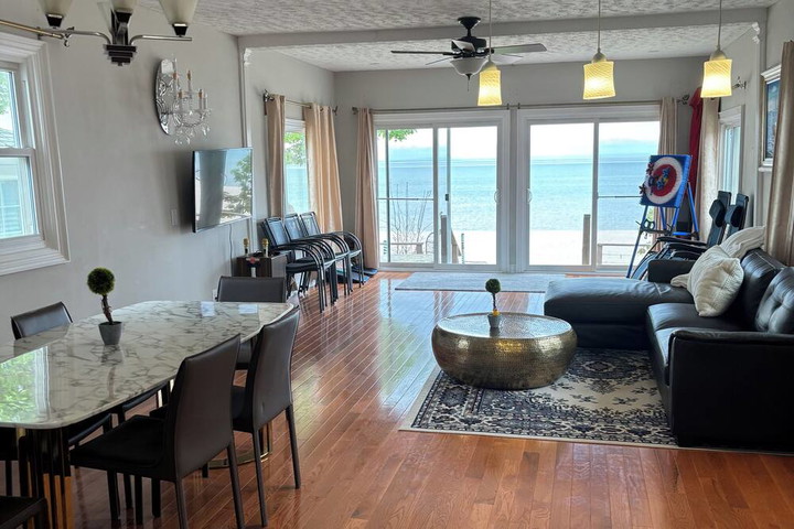 Charming 3-bedroom Cottage With Ac, Wifi In Lovely Crystal Beach - Fort Érié