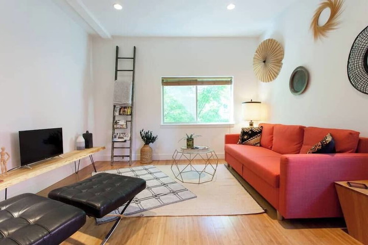 On Alberta Street: Private Loft W/ Rooftop! - Happy Valley, OR