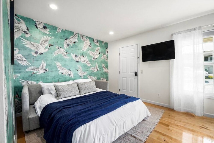 The Swell House Santa Cruz - Suite 3 - Capitola, CA