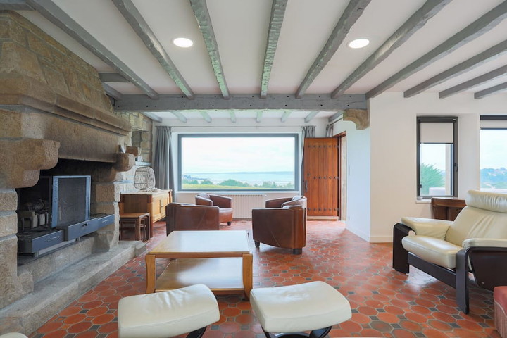 Villa 'Ker Louise' With Sea View, Shared Terrace And Wi-fi - Locquirec