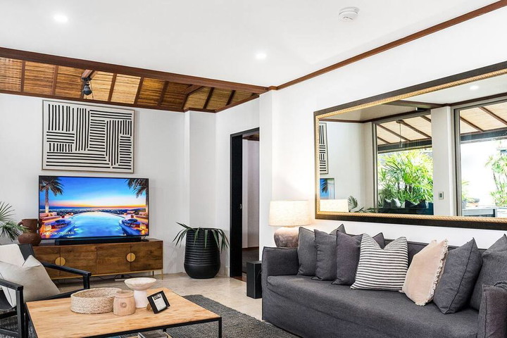 Grand Luxe Villa A - 19a Gordon St - Byron Bay